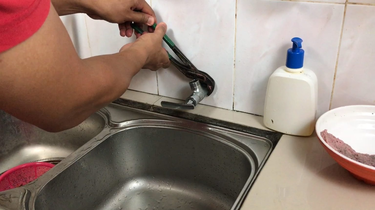 DIY Tukar Kepala Paip Sendiri, Puas Hati & Lebih Jimat Bajet!