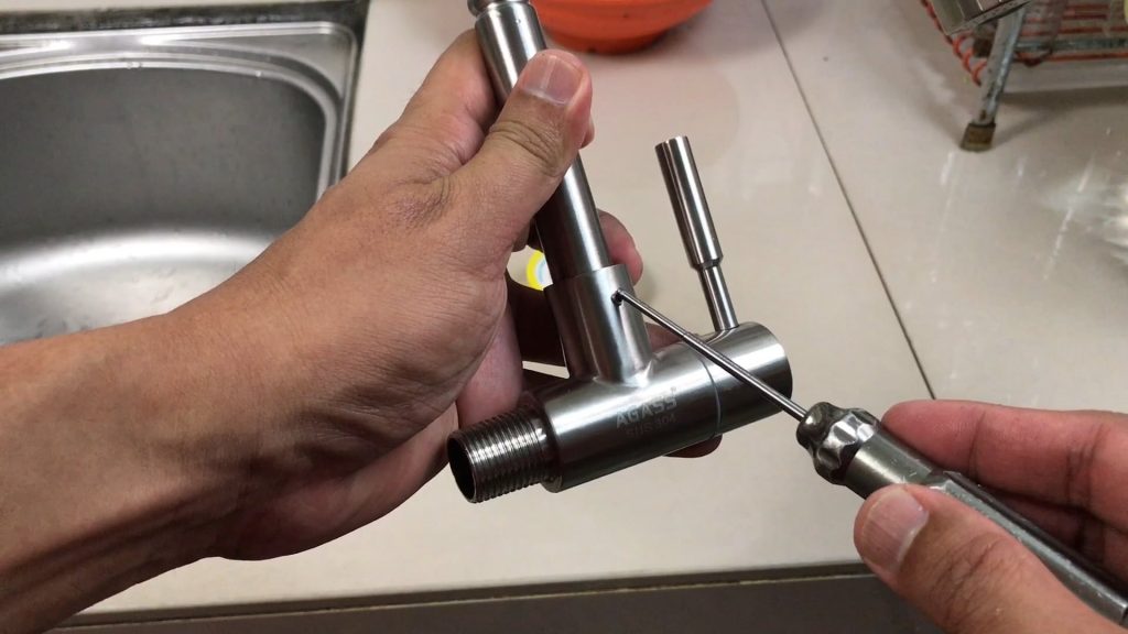 DIY Tukar Kepala Paip Sendiri, Puas Hati & Lebih Jimat Bajet!
