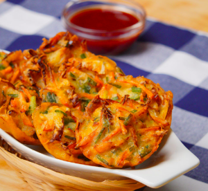 7 Resepi Cucur Paling Sedap & Mudah Dibuat Dekat Rumah