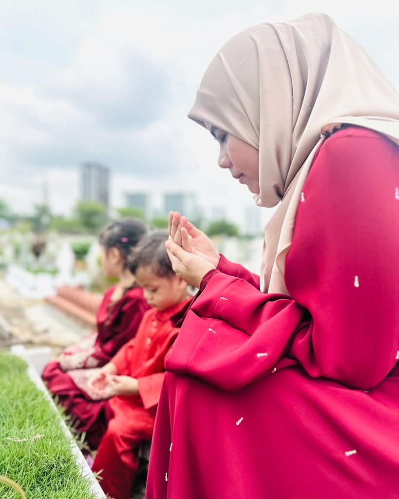 Cara Berdoa Untuk Isteri Baca, Lebih Tepat & Spesifik