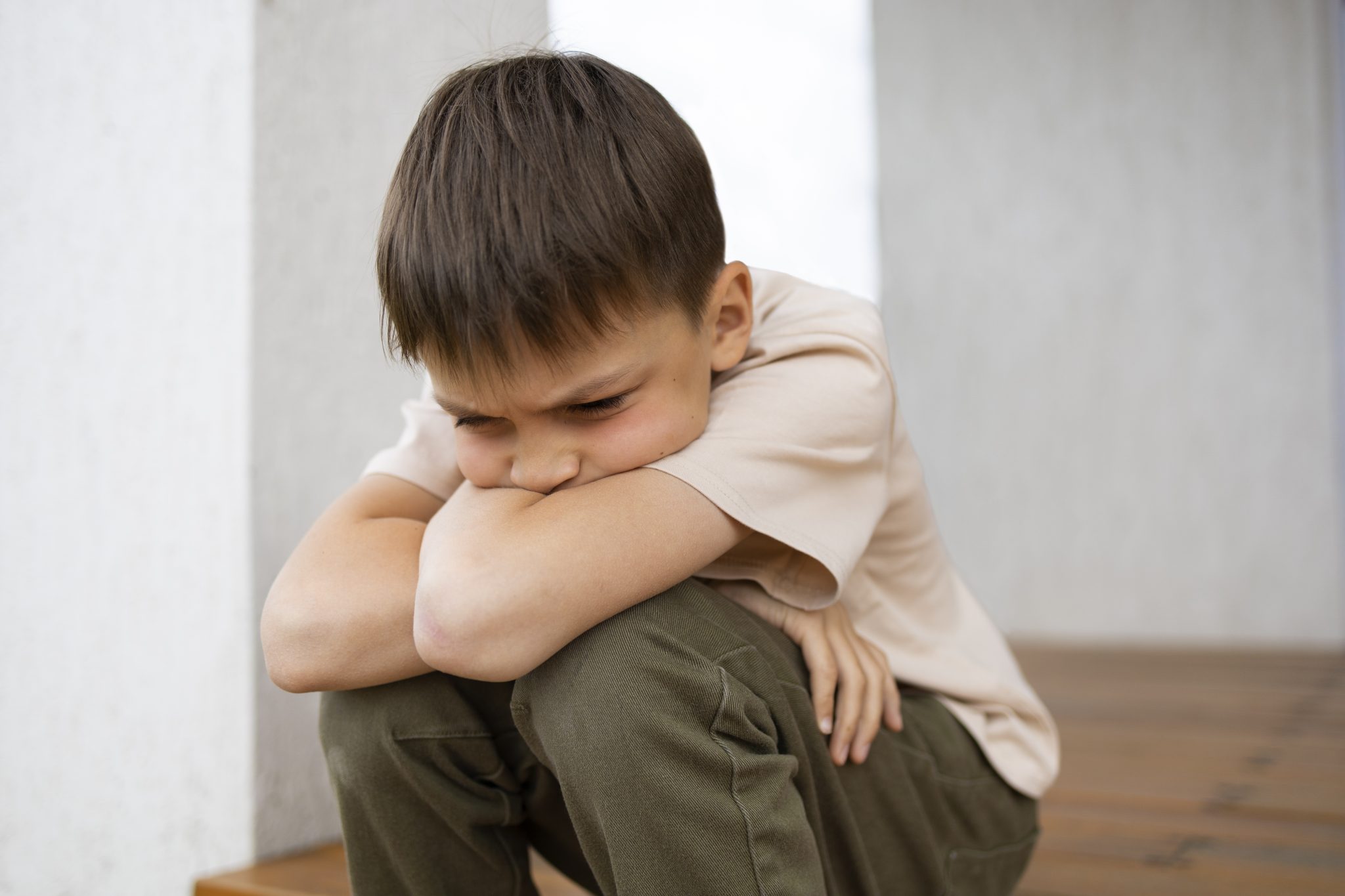 7 Jenis Buli Senyap Yang Mungkin Anak Pernah Buat, Jaga-Jaga