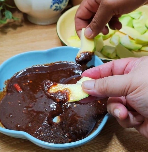 Garam Belacan Pencicah Buah Paling Padu, Wajib Cuba!