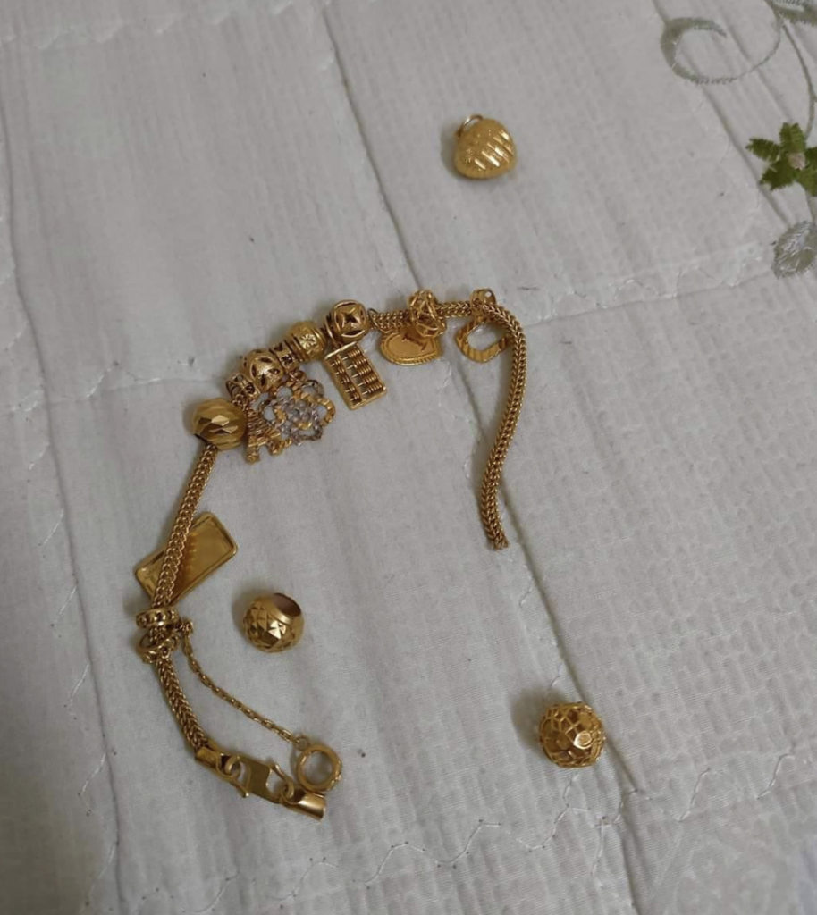 Design Gelang Emas Pandora Paling Berisiko Untuk Beli, Rugi!