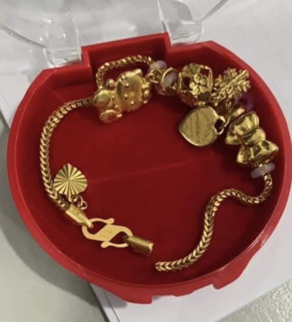 Design Gelang Emas Pandora Paling Berisiko Untuk Beli, Rugi!