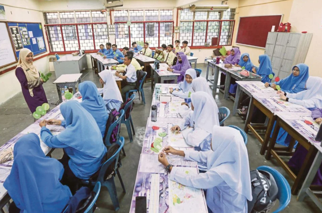 Senarai Sekolah Berasrama Penuh Mengikut Populariti