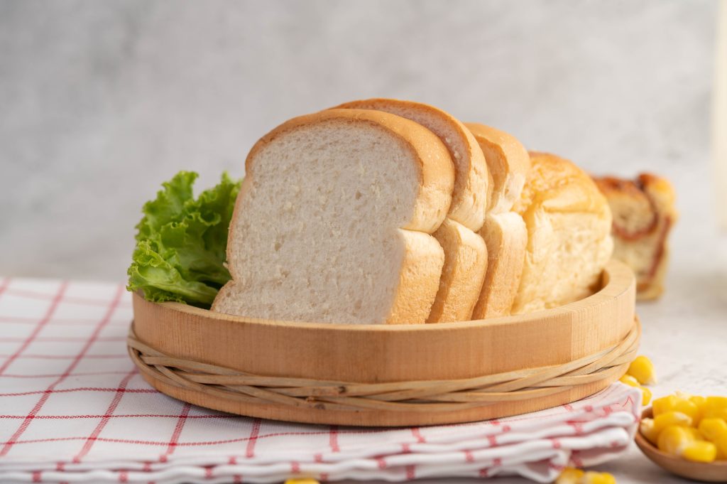 Nak Muka Cantik Di Pagi Raya? Ini Makanan Kena Elak Makan
