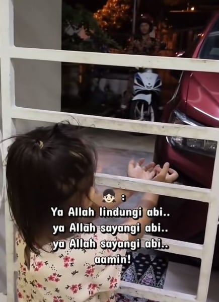 Doa Sebelum Pergi Kerja Anak 2 Tahun Untuk Abi, Sentuh Hati