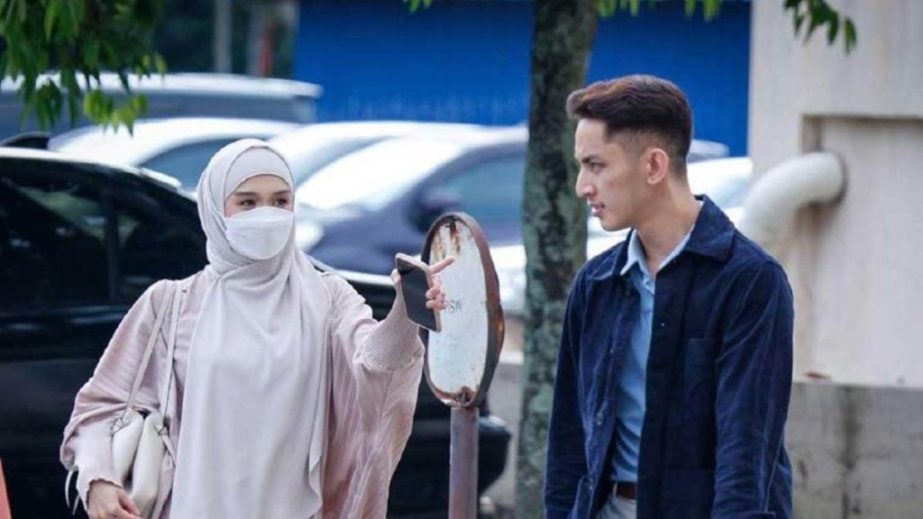 Marissa Dania & Aslam Tak Tinggal Sebumbung, Sah Bercerai