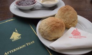 Hotel Di Cameron Highlands, Dengan Senibina English Tudor!