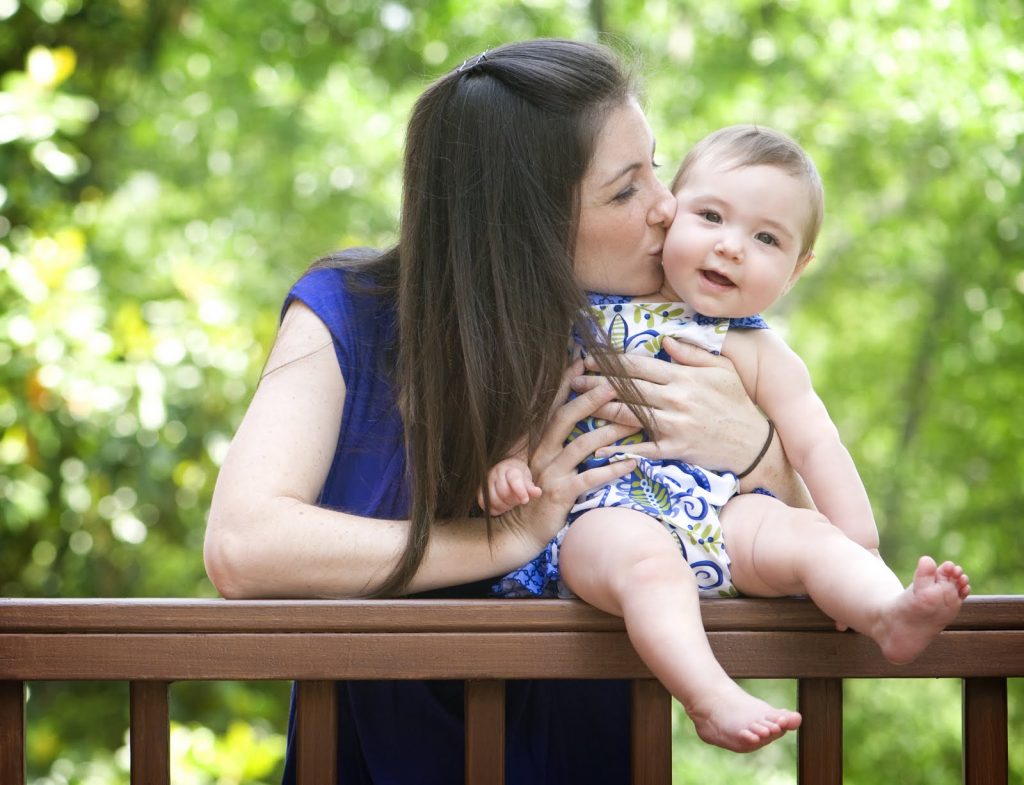 Bukan Sekadar ‘I Love You’, Ini 3 Cara Lain Supaya Bayi Mudah Faham ...